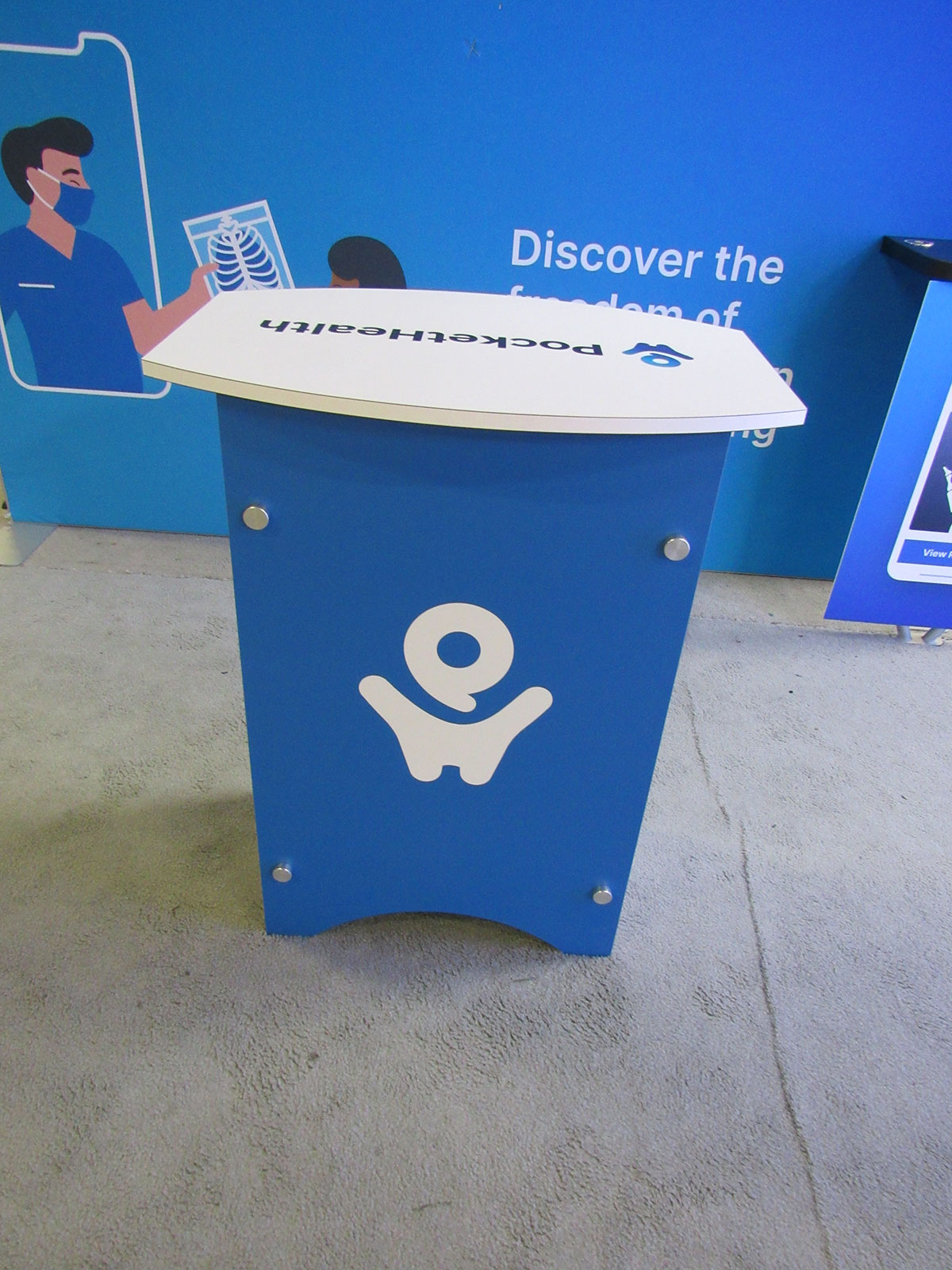 Portable Trade Show Counters and Pedestals | Trade Show Ideas & Inspiration